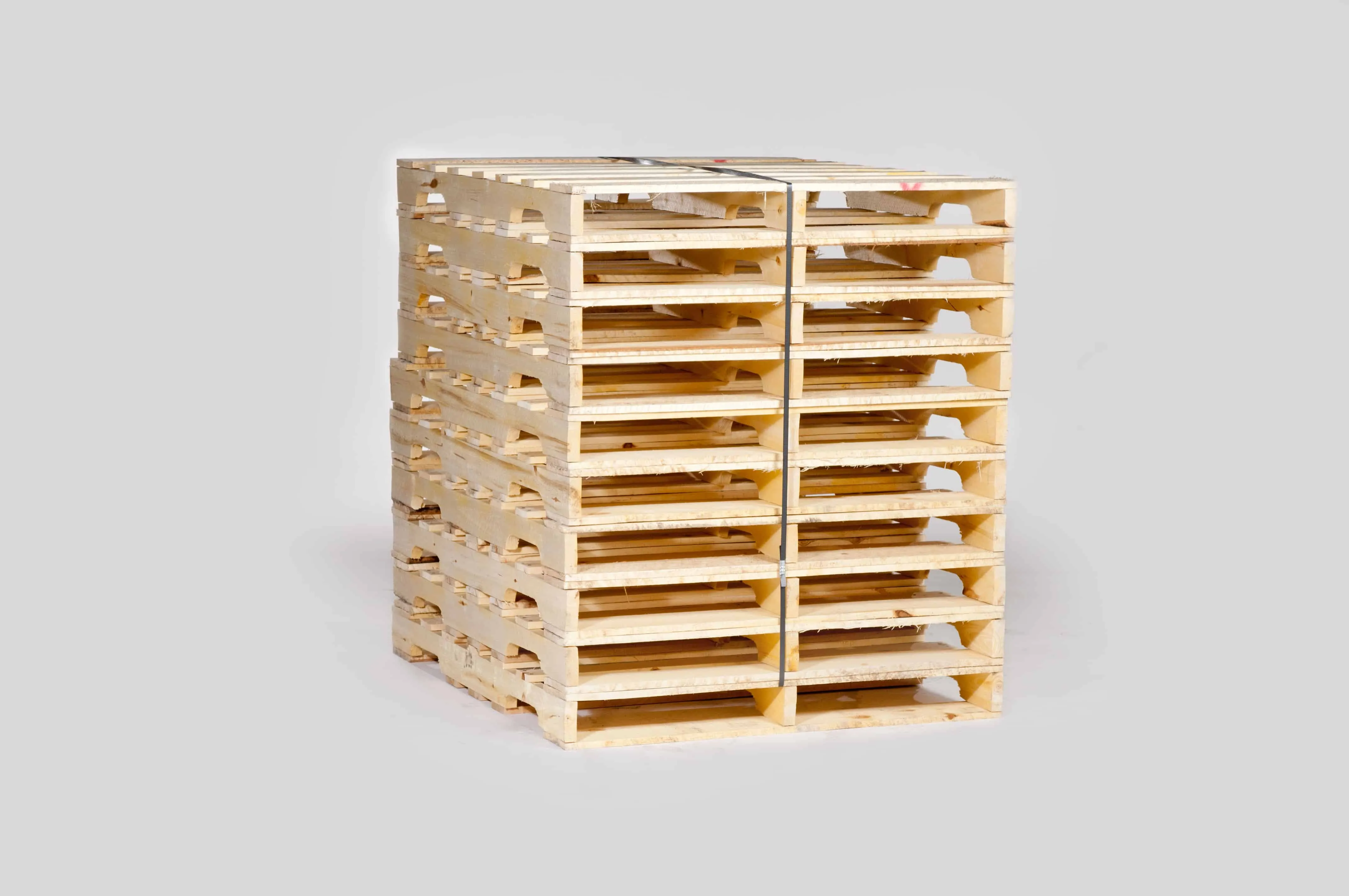 Pallets and Crates | Tyoga Container | Custom Packaging Solutions